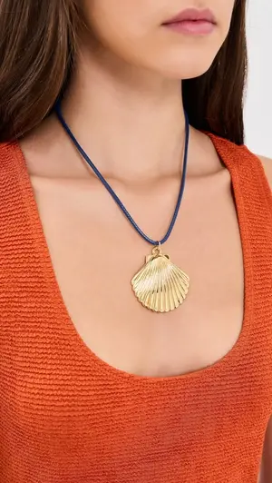 LOGAN TAY Gold Shell Cord Necklace