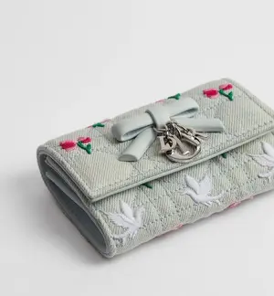 Dior Dioramour My Glycine Wallet