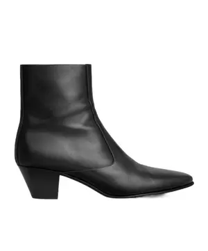 Celine Hector Zipped Boot In Calfskin - Black