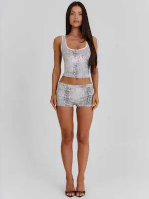 OUTCAST Gigi Shorts Doe