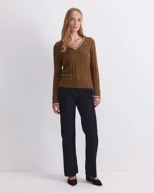 SPORTSCRAFT Merino Cable V-neck Sweater