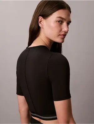 Calvin Klein Icon Crop T-shirt