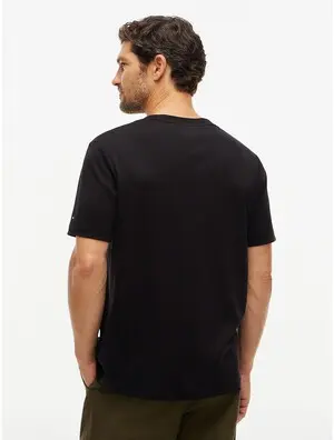 Tommy Hilfiger Crest Patch Smooth Cotton Pocket T-shirt