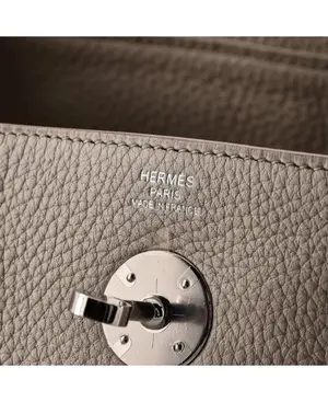 Hermès 26 Lindy Bag Clemence
