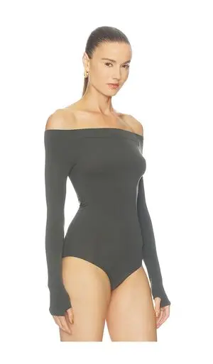 Commando Ballet Off-shoulder Bodysuit In Grey