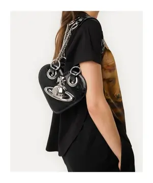 VIVIENNE WESTWOOD Juliet Heart Chain Bag
