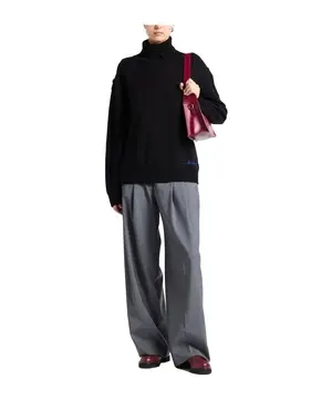 Burberry Solid Color Cashmere Jumpers