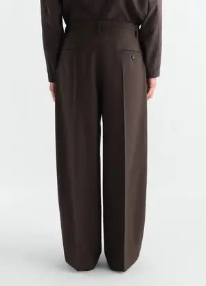 LEMAIRE Single-pleat Tailored Pants In Tropical Wool Blend