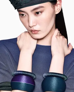 Giorgio Armani Ribbed Viscose Crew-neck Jumper