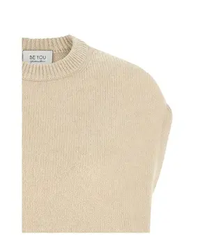 BE YOU Crew-neck Knit Vest
