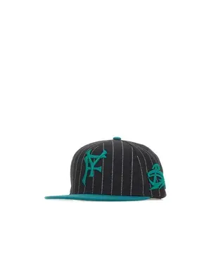PDFCHANNEL Pinstriped Embroidered Baseball Cap - Bluskyblu