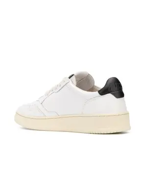 AUTRY Round-toe Sneakers