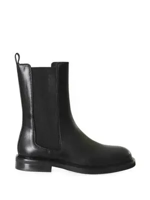 POEVE Elasticated-side Ankle Boots - Black