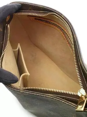 LOUIS VUITTON Looping Mm Monogram Shoulder Bag