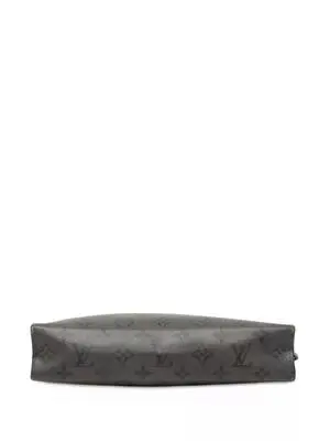 LOUIS VUITTON Monogram Eclipse Reverse Pochette Voyage Mm Clutch Bag