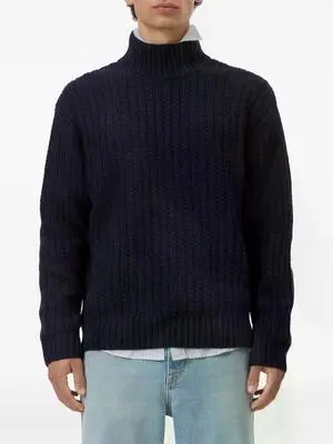 Closed Roll-neck Wool Sweater