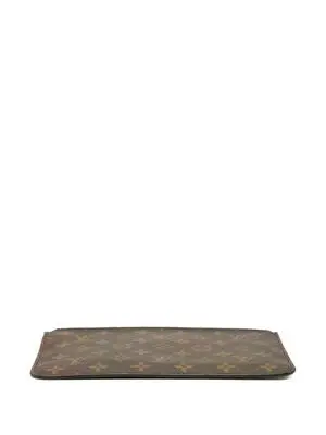 LOUIS VUITTON Monogram Neverfull Mm Pouch