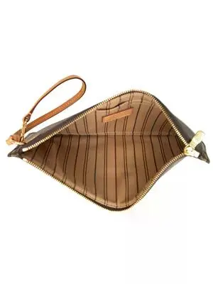 LOUIS VUITTON Monogram Neverfull Mm Pouch
