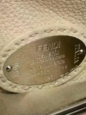 Fendi 2000-2010 Medium Leather Selleria Peekaboo Iconic Satchel