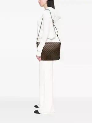 LOUIS VUITTON 2009 Damier Ebene Brooklyn Mm Cross Body Bag