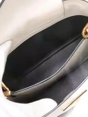 Prada 2010-2026 Saffiano Cuir Handbag