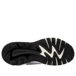 LOUIS VUITTON Tatic Runner Sneaker