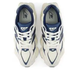 NEW BALANCE 9060 Sneakers - Navy/linen