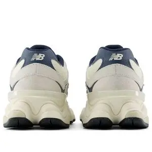 NEW BALANCE 9060 Sneakers - Navy/linen