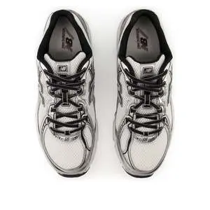 NEW BALANCE 740 Retro Sneakers - Raincloud Silver Metallic/white