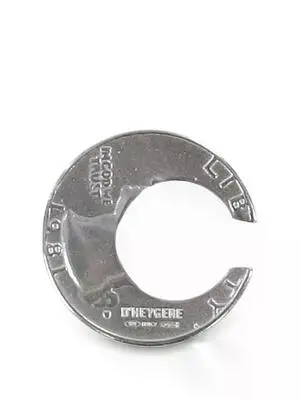D'HEYGERE Coin-detail Cuff Earrings - Silver