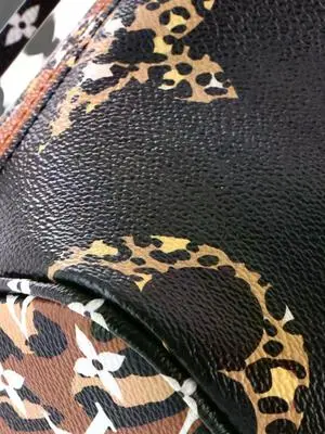 LOUIS VUITTON Neverfull Nm Limited Edition Jungle Monogram Giant Mm Tote Bag - Black
