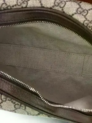 Gucci Attache Gg Coated Canvas Medium Hobo Bag