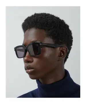 Gucci Rectangle Frame Sunglasses