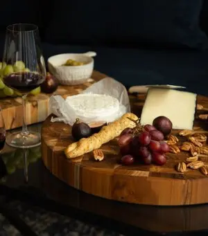 TEAKHAUS Round Serving And Cutting Board