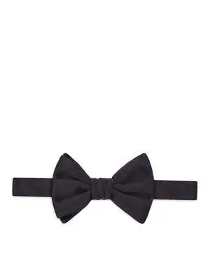 Giorgio Armani Pure Silk Self-tie Bow Tie - Black