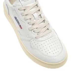 AUTRY Medalist Low Leather Sneakers