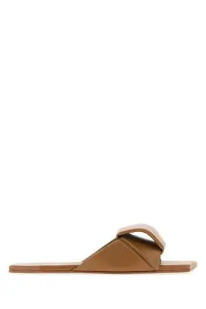 Loewe Origami Leather Slippers - Camel