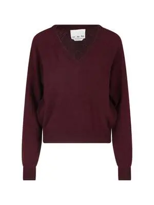 SA SU PHI Statement Sweater - Red