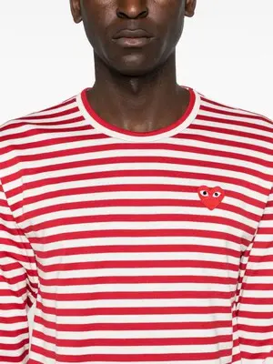 Play Comme Des Garcon Emblem Heart Cotton T-shirt