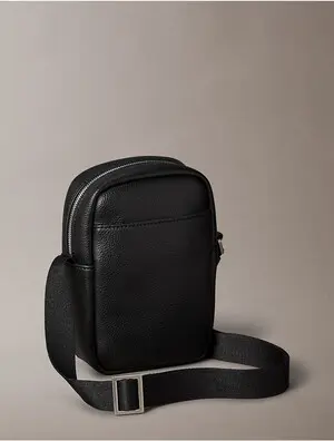 Calvin Klein Hardware Logo Slim Reporter Bag