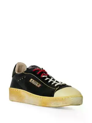 AUTRY Dallas Low Super Vintage Sneakers In Leather - Black