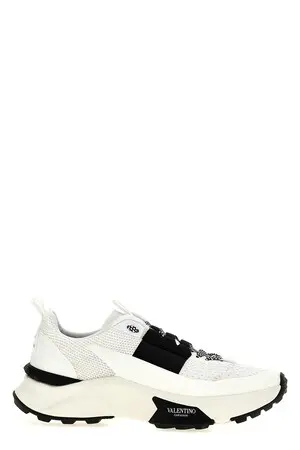 Valentino Garavani True Act' Sneakers