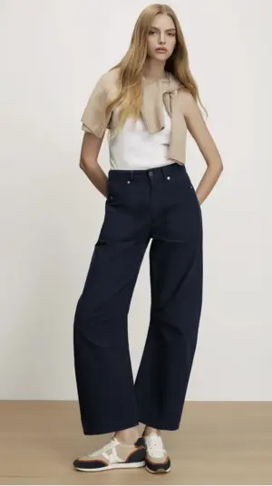 Veronica Beard Sloan Barrel Jean - Navy Stone