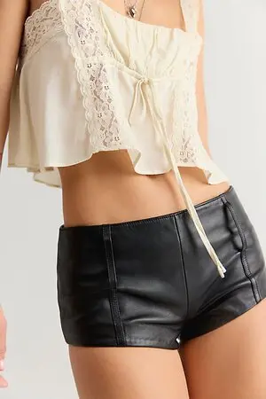 UNDERSTATED LEATHER Belted Leather Rocker Shorts