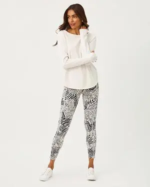 Lilly Pulitzer® Upf 50+ Luxletic 25" Endurance High Rise Midi Legging, Relaxed Fit - Coconut