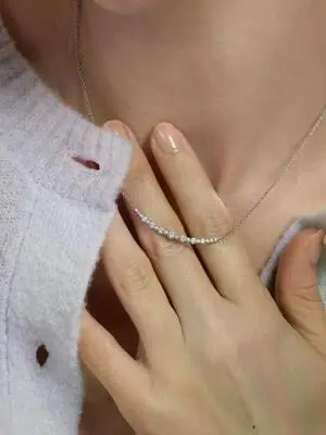 Kwiat Lyric Curved Bar Diamond Necklace
