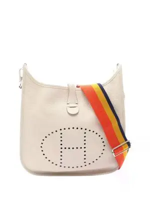 Hermès 2015 Clemence Evelyne Iii Pm Crossbody Bag - White
