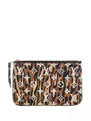 LOUIS VUITTON Monogram Giant Jungle Double Zip Pochette Crossbody Bag - Black