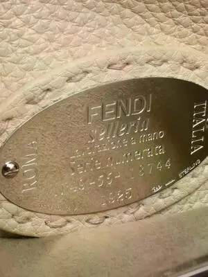 Fendi 2000-2010 Medium Leather Selleria Peekaboo Iconic Satchel