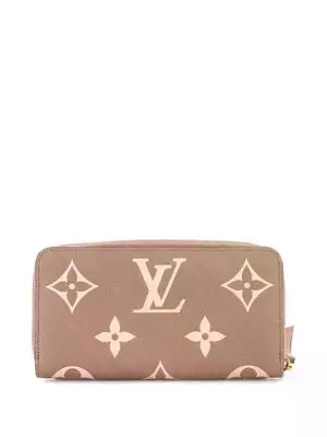 LOUIS VUITTON Zippy Wallet Bicolor Monogram Empreinte Giant Small Wallets - Neutrals